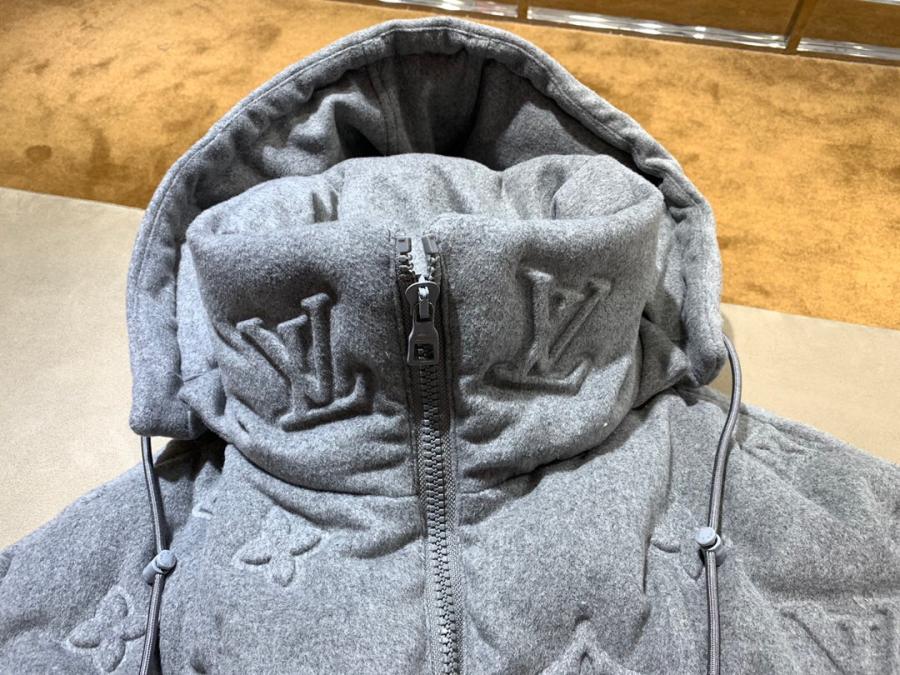 Louis Vuitton Puffer Jacket Blackout | semashow.com